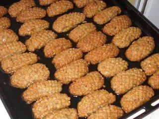 Kalbura bastı tarifi, Kalburabastı nasıl yapılır, Ev yapımı kalburabastı